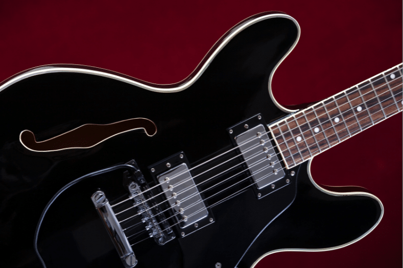 Découvre la technique du palm muting en guitare - Unizic